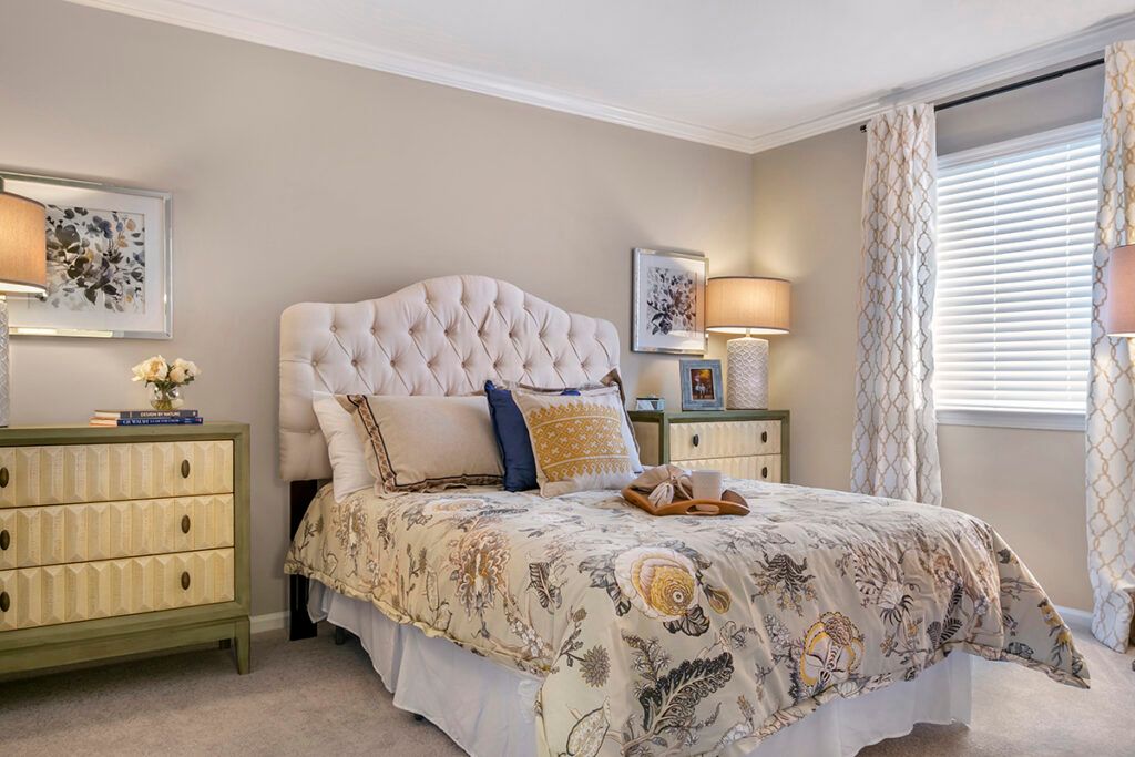 Laurel Circle (UPDATED) - Get Pricing, See 53 Photos & See Floor Plans ...