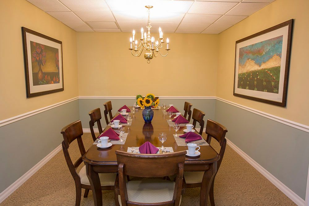 Benchmark Senior Living At Nashua Crossings (UPDATED) - Get Pricing ...