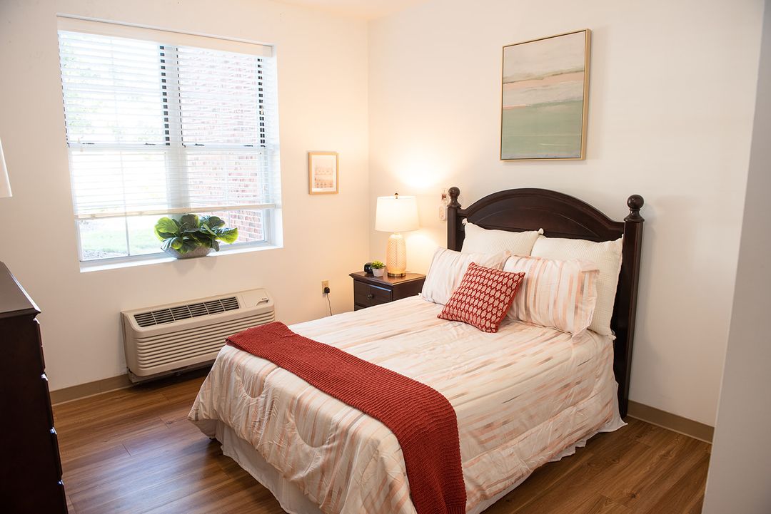 Commonwealth Senior Living at Cedar Manor (UPDATED) - Get Pricing, See ...