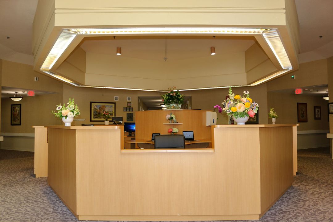 Villa Valencia Healthcare Center - Get Pricing & See 10 Photos in ...