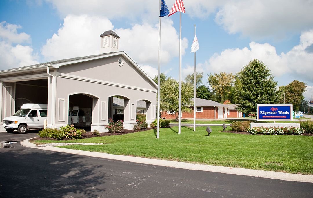 Edgewater Woods (UPDATED) - Get Pricing & See 13 Photos in Anderson, IN
