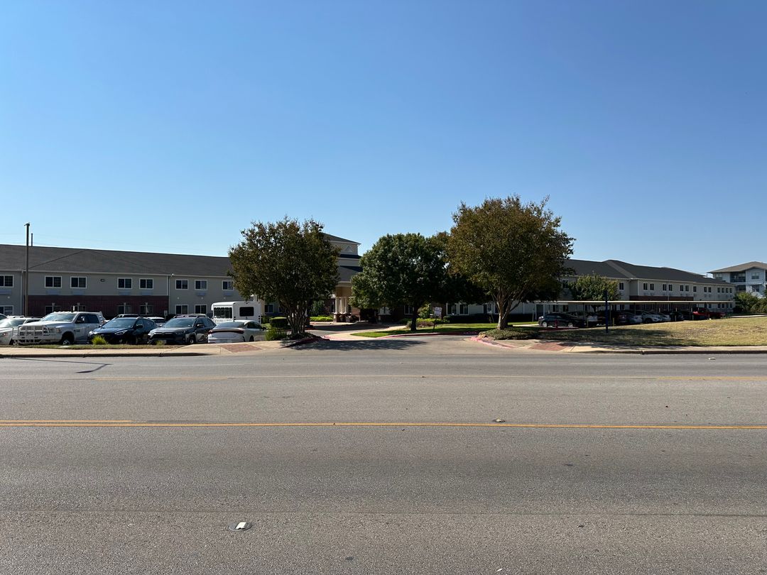 Court at Round Rock (UPDATED) - Get Pricing, See 3 Photos & Read ...