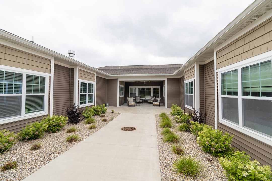 Riley’s Grove Assisted Living & Memory Care (UPDATED) - Get Pricing ...