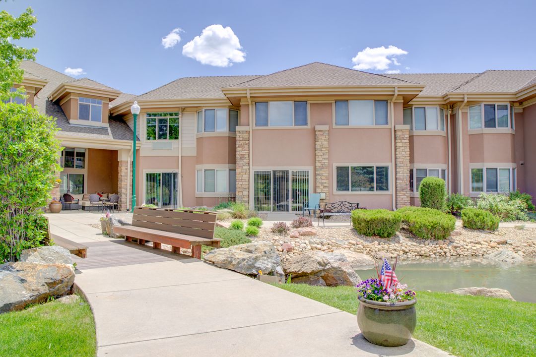 Golden Pond (UPDATED) - Get Pricing, See 21 Photos & Read Reviews in ...