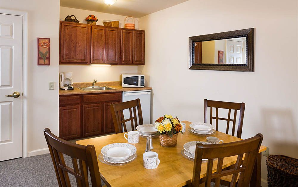 The Manor at Market Square (UPDATED) - Get Pricing & See 4 Photos in ...