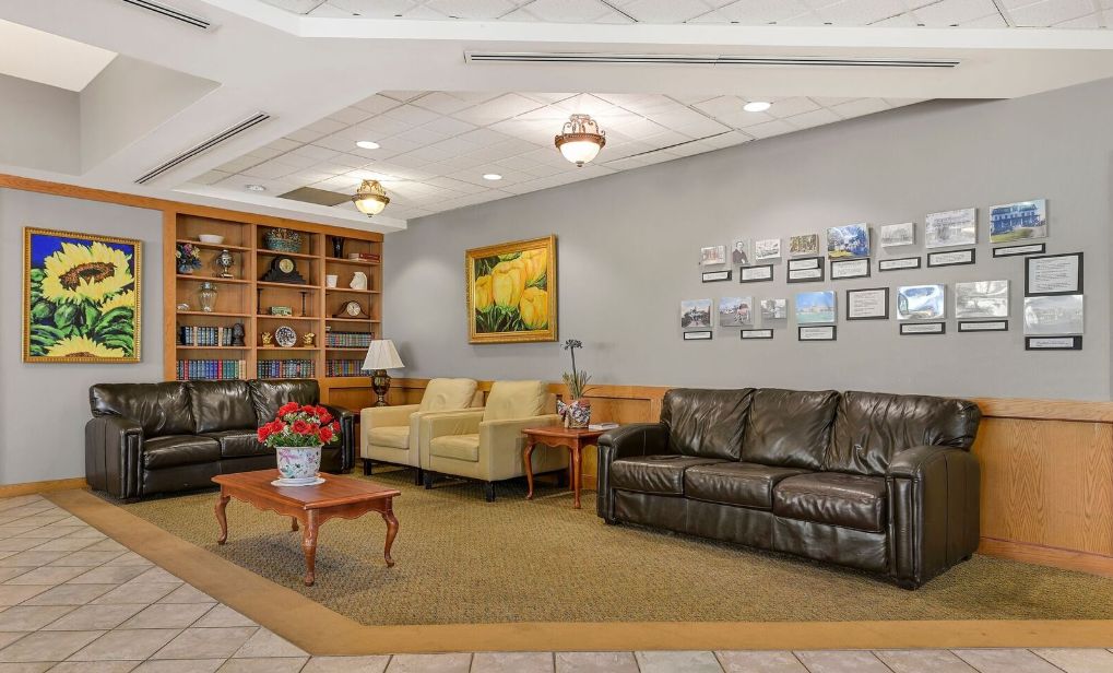 Springvale Inn (UPDATED) - Get Pricing, See 5 Photos & Read Reviews in ...