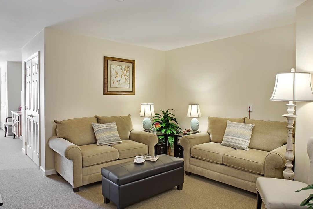 New Perspective Rosedale (UPDATED) - Get Pricing, See 13 Photos & See ...