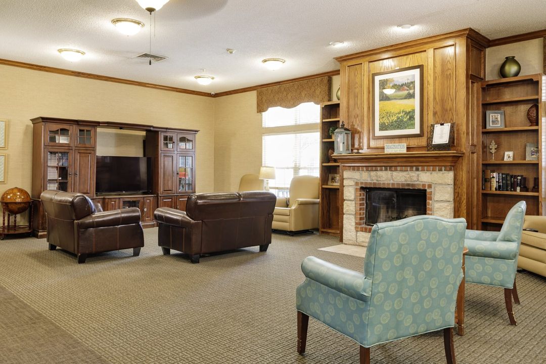 Homestead of Olathe Memory Care (UPDATED) - Get Pricing, See 8 Photos ...
