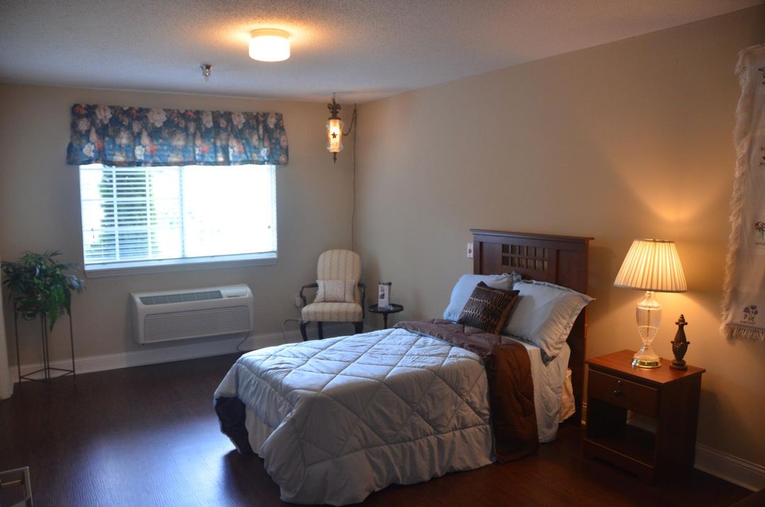 Cranberry House (UPDATED) - Get Pricing & See 3 Photos in Newland, NC