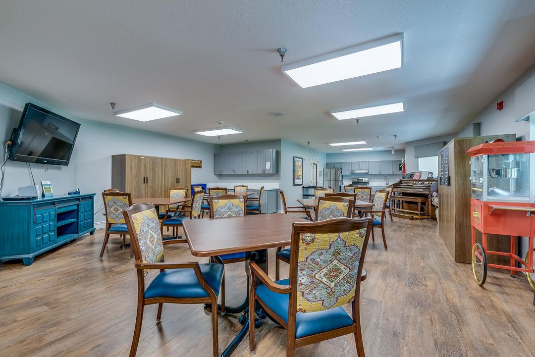 Solstice Senior Living At Lodi (UPDATED) - Get Pricing, See 41 Photos ...