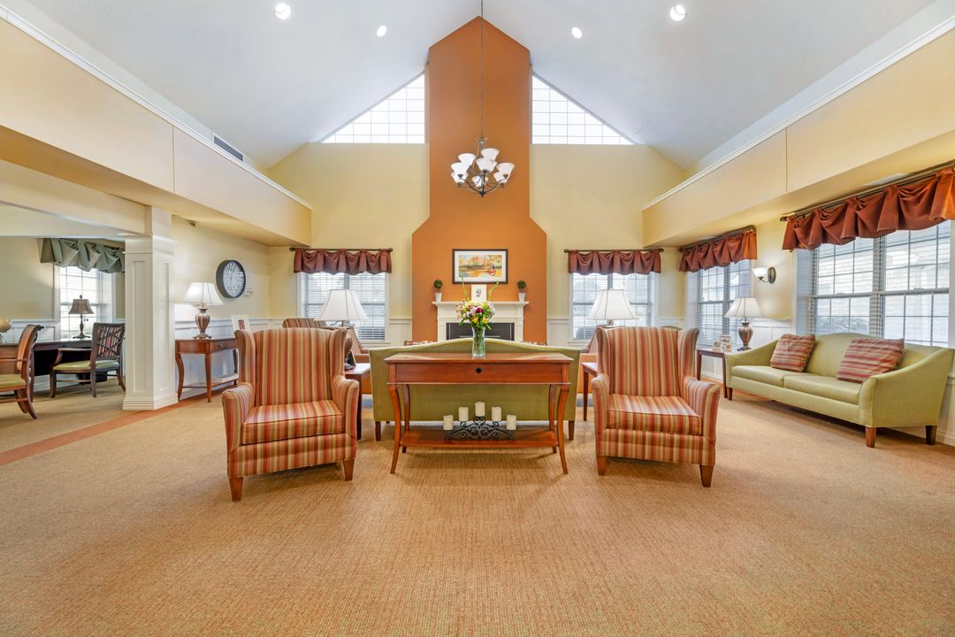 Brookdale Brookfield Assisted Living - Get Pricing, See 20 Photos & See ...