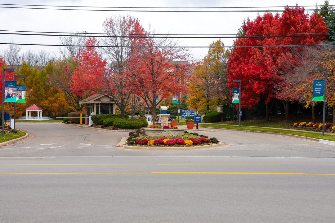 Fox Run (UPDATED) - Get Pricing, See 15 Photos & Read Reviews in Novi, MI
