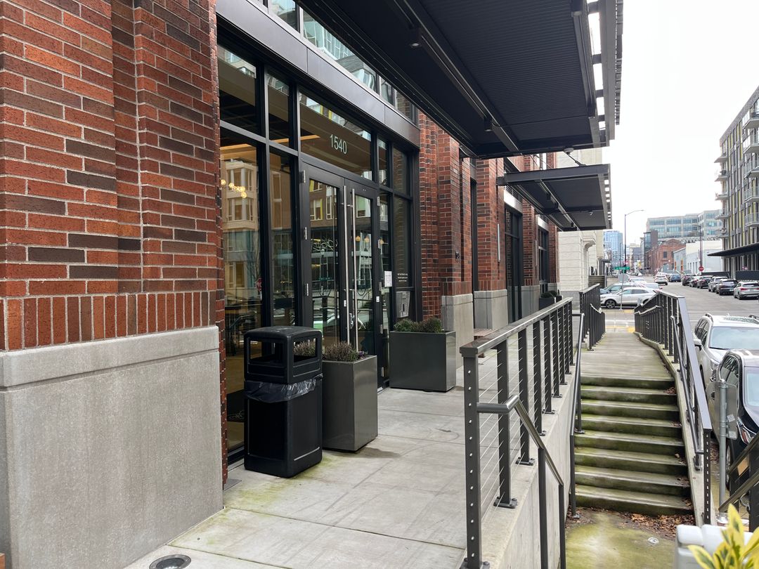 The Watermark At The Pearl - Get Pricing, See 8 Photos, Read Reviews ...