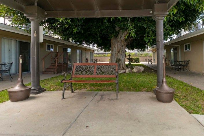 Rosecrans Care Center (UPDATED) - Get Pricing in Gardena, CA
