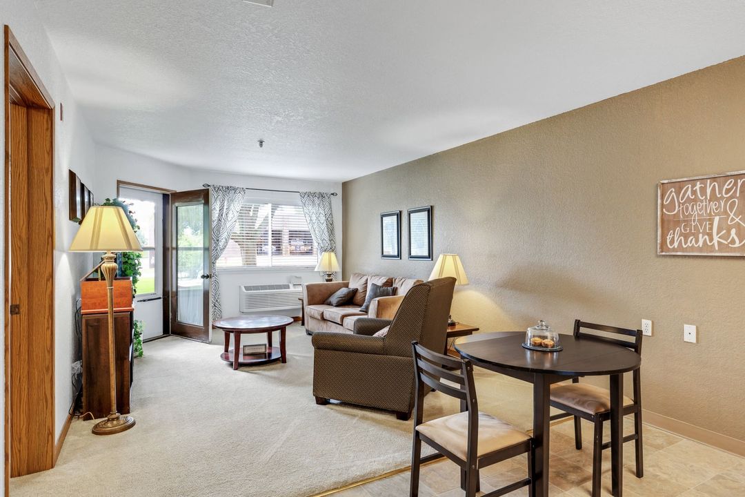 Holiday Blair House (UPDATED) - Get Pricing, See 43 Photos, Read ...