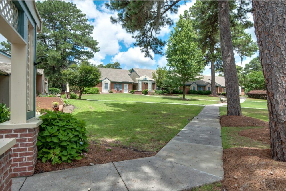 Savannah Square (UPDATED) - Get Pricing & See 33 Photos in Savannah, GA