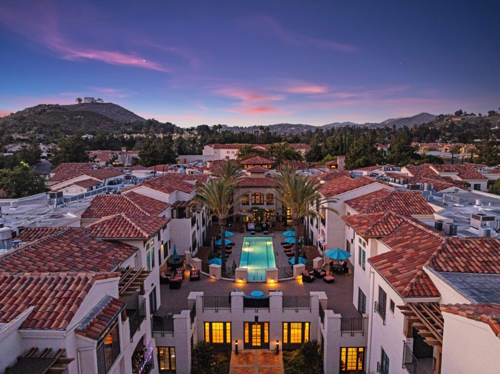 La Vida Real (UPDATED) - Get Pricing, See 55 Photos & Read Reviews in ...