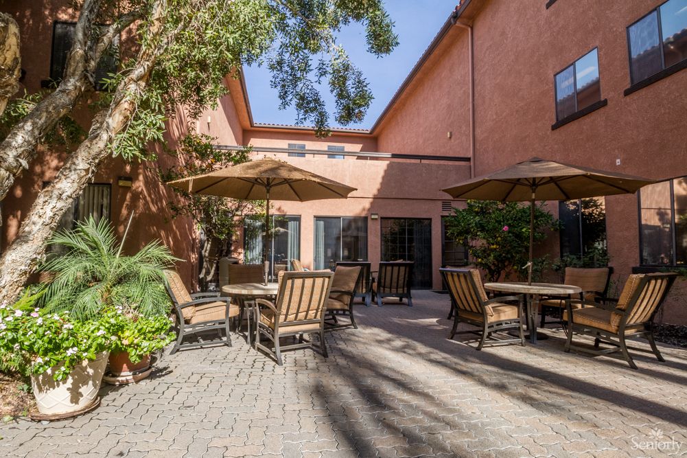 Montclair Royale Senior Living (UPDATED) - Get Pricing, See 37 Photos ...