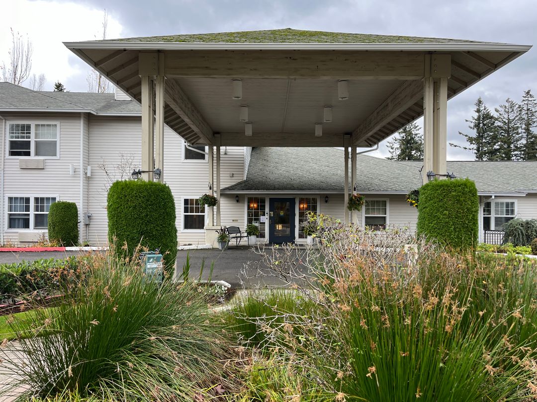 Tanner Spring Assisted Living (UPDATED) - Get Pricing, See 11 Photos ...