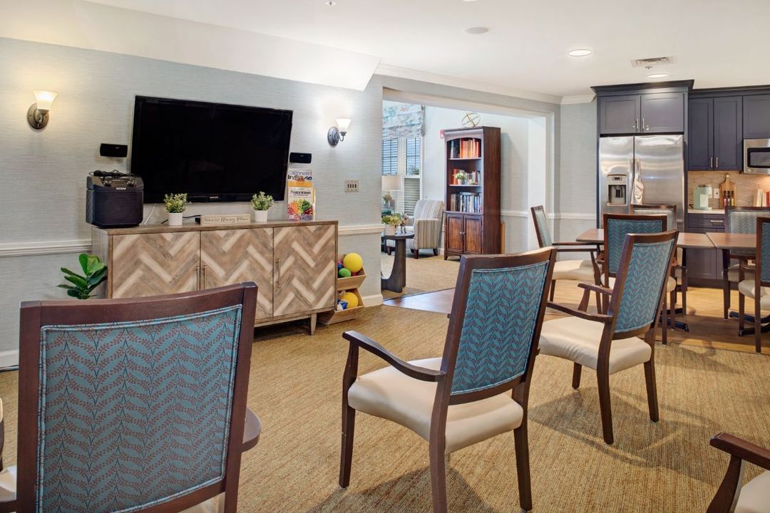 Sunrise Of Silver Spring (UPDATED) - Get Pricing, See 33 Photos & See ...