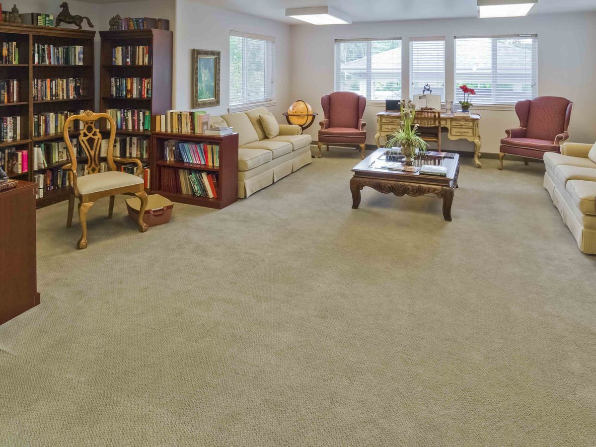 Smoky Springs By Barclay House (UPDATED) - Get Pricing, See 33 Photos, Read Reviews & See Floor ...