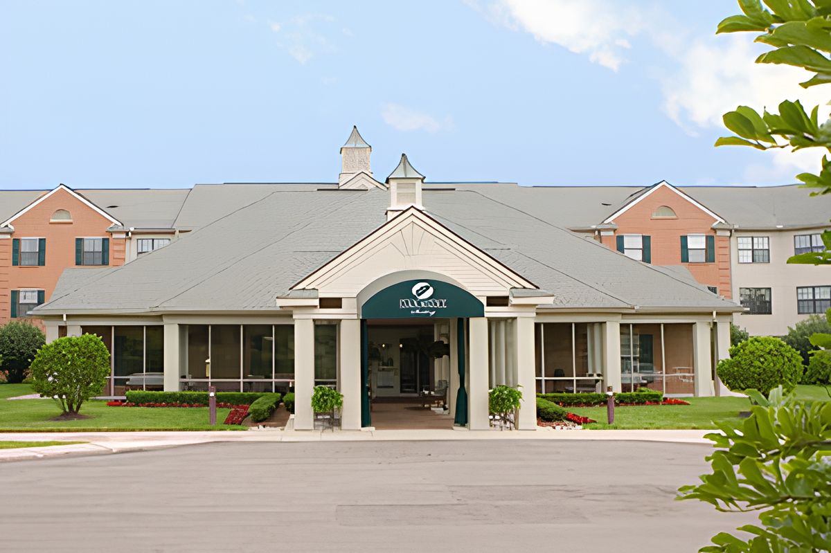 Oakmont Livonia (UPDATED) - Get Pricing, See 18 Photos & Read Reviews ...