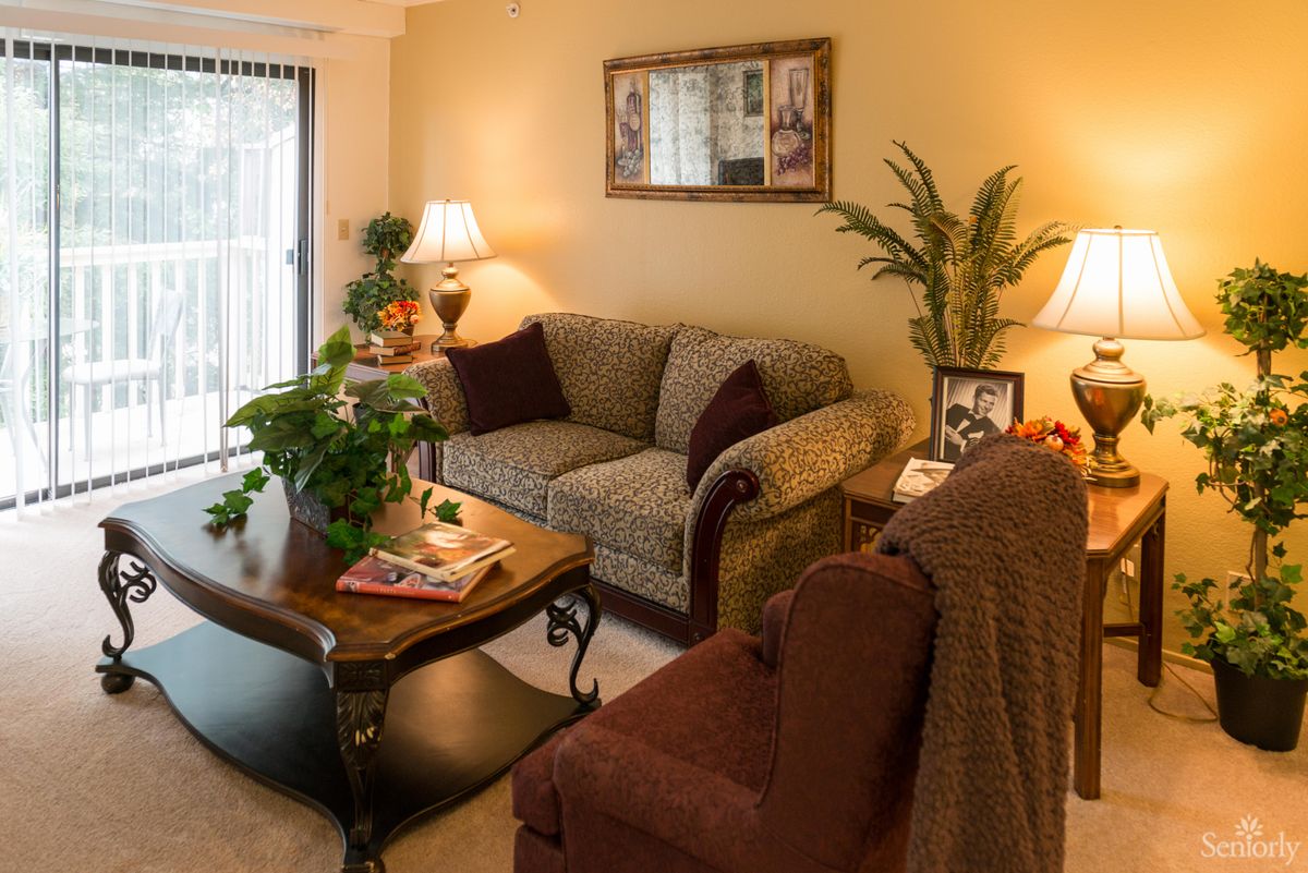 Landmark Villa (UPDATED) - Get Pricing & See 23 Photos in Hayward, CA