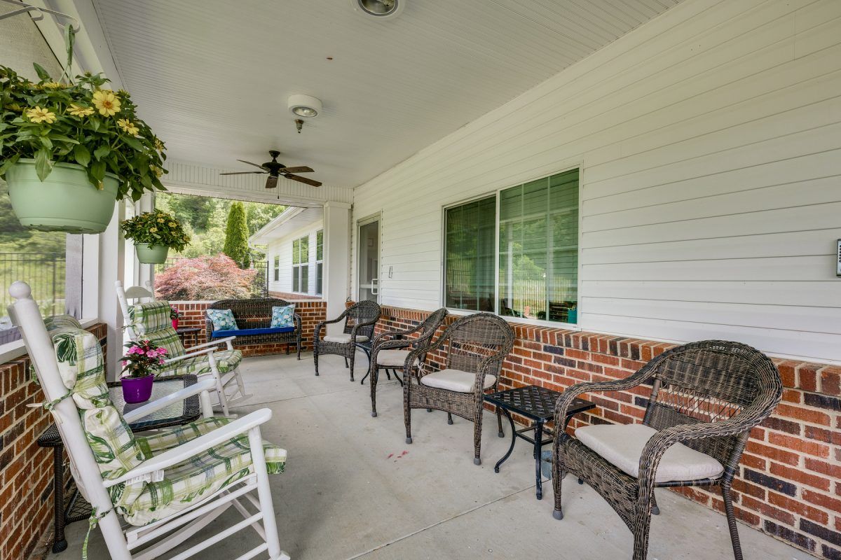 Forest Ridge (UPDATED) - Get Pricing, See 20 Photos & See Floor Plans ...