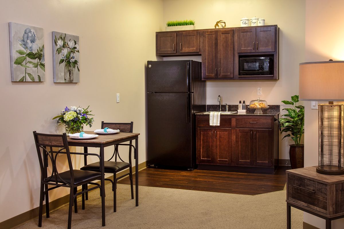 Farmington Station (UPDATED) - Get Pricing & See 11 Photos in ...