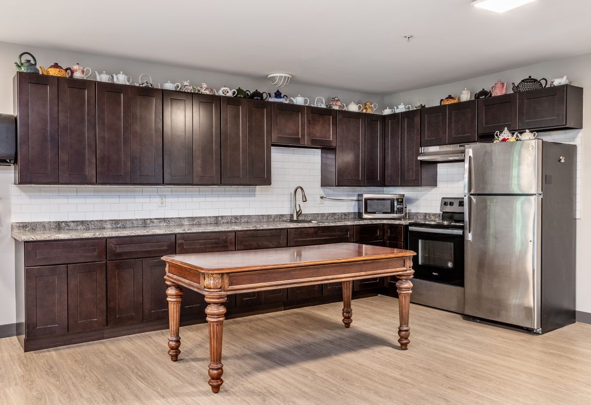 Holiday Cedar Ridge (UPDATED) - Get Pricing, See 41 Photos & See Floor ...