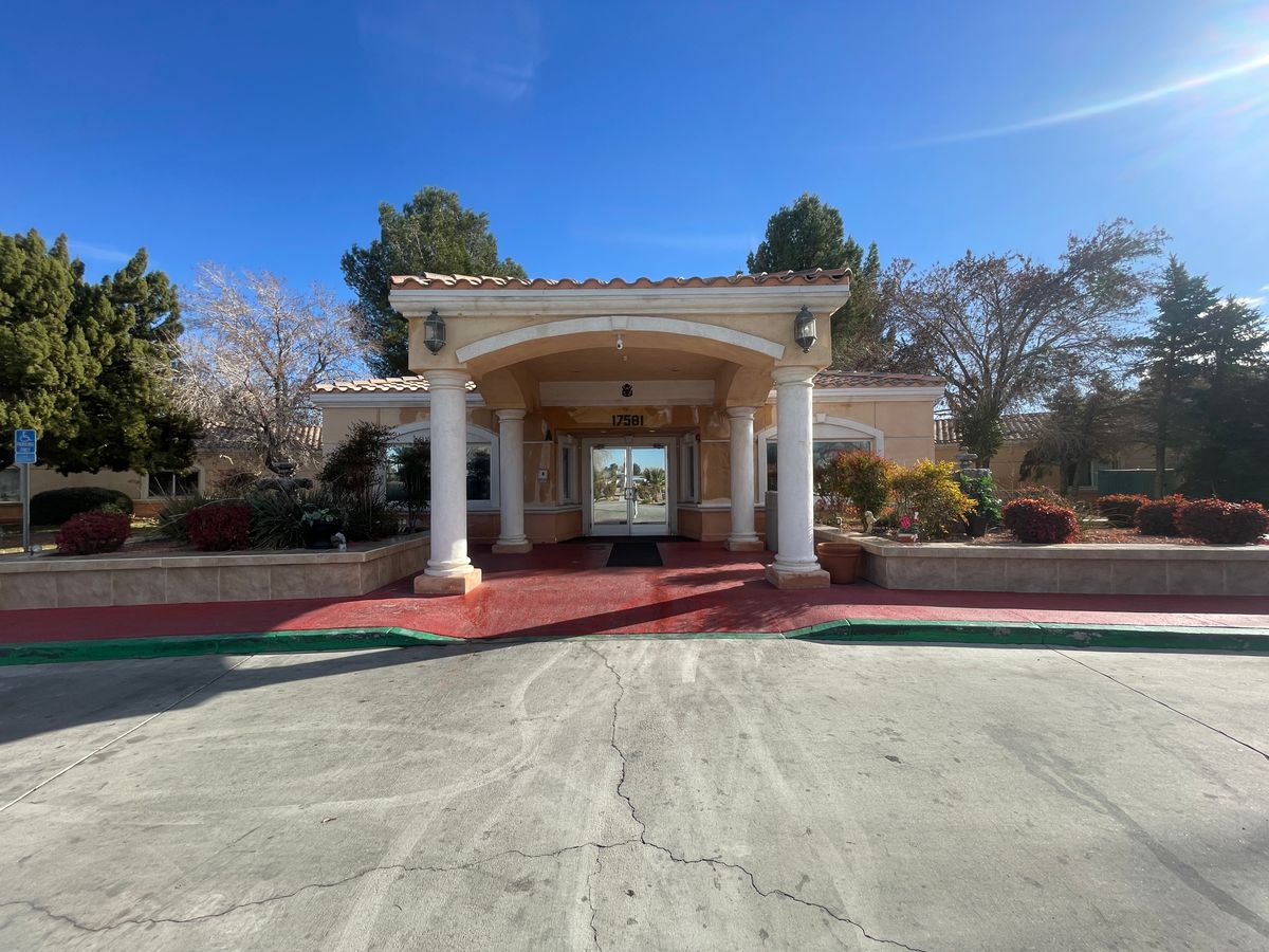 Foremost Retirement Resort (UPDATED) - Get Pricing & See 8 Photos in ...