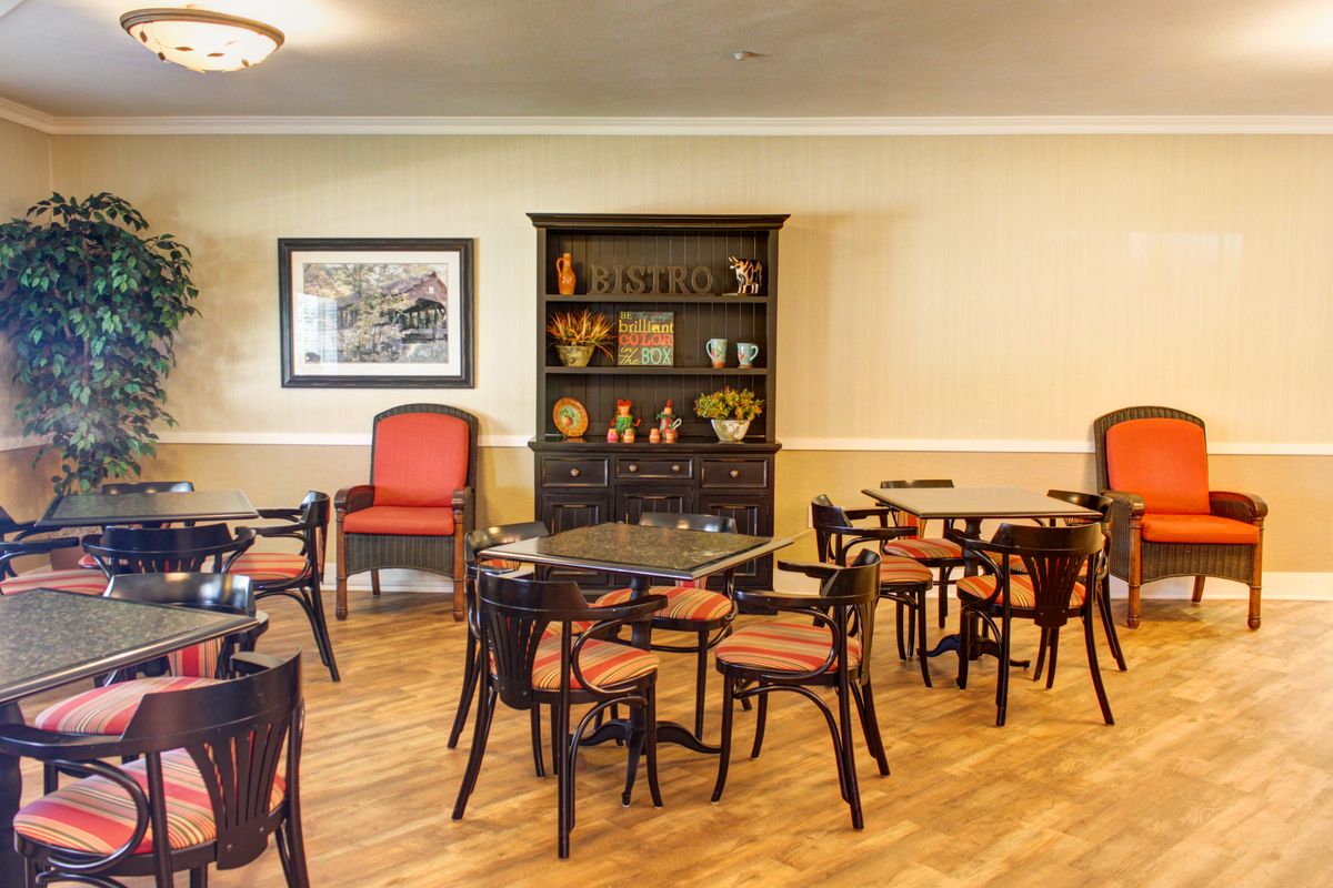 Rigden Farm Senior Living (UPDATED) - Get Pricing, See 23 Photos & See ...