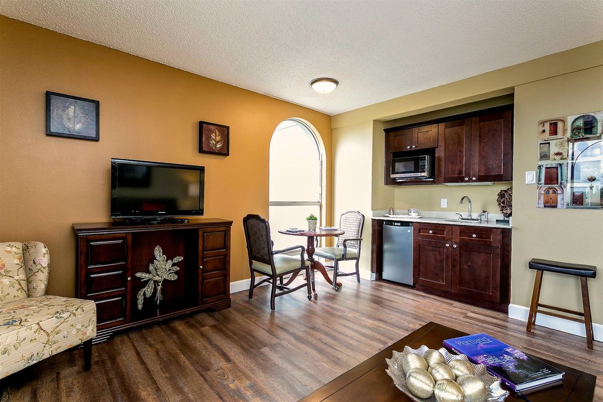 Calaroga Terrace (UPDATED) - Get Pricing, See 38 Photos & Read Reviews ...