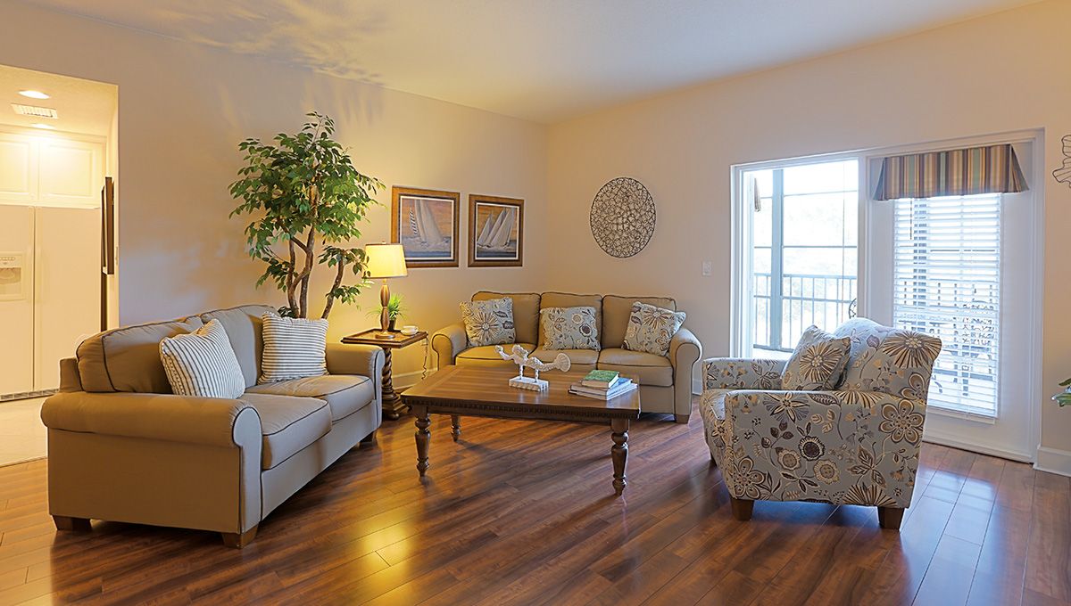 Regency Oaks Senior Living Community (UPDATED) - Get Pricing, See 27 ...