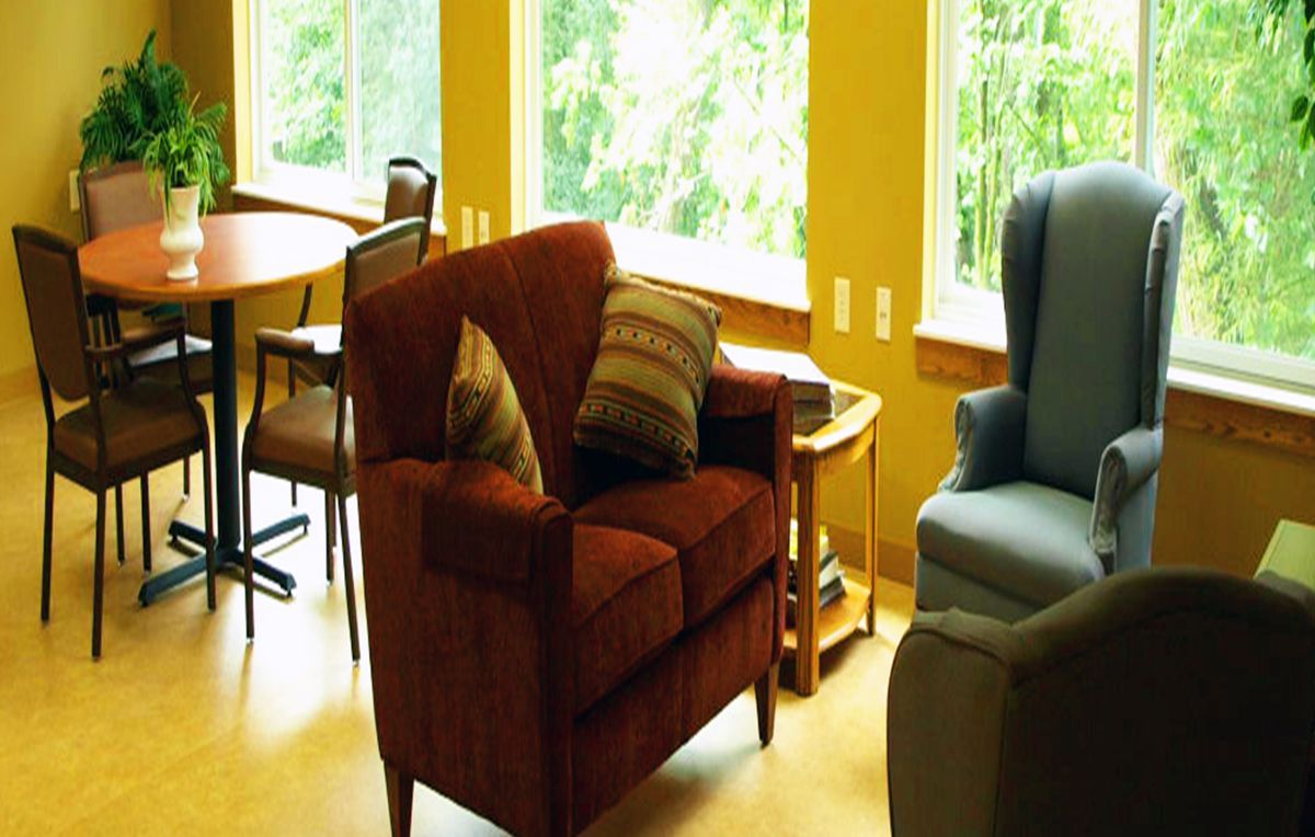 Monroe Manor - Get Pricing & See 9 Photos in Barron, WI