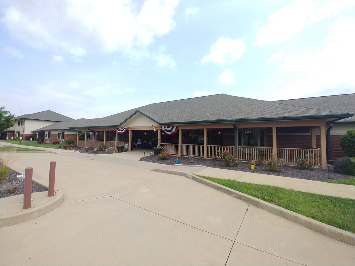 Grand Prairie Of Macomb (UPDATED) - Get Pricing, See 25 Photos & See ...