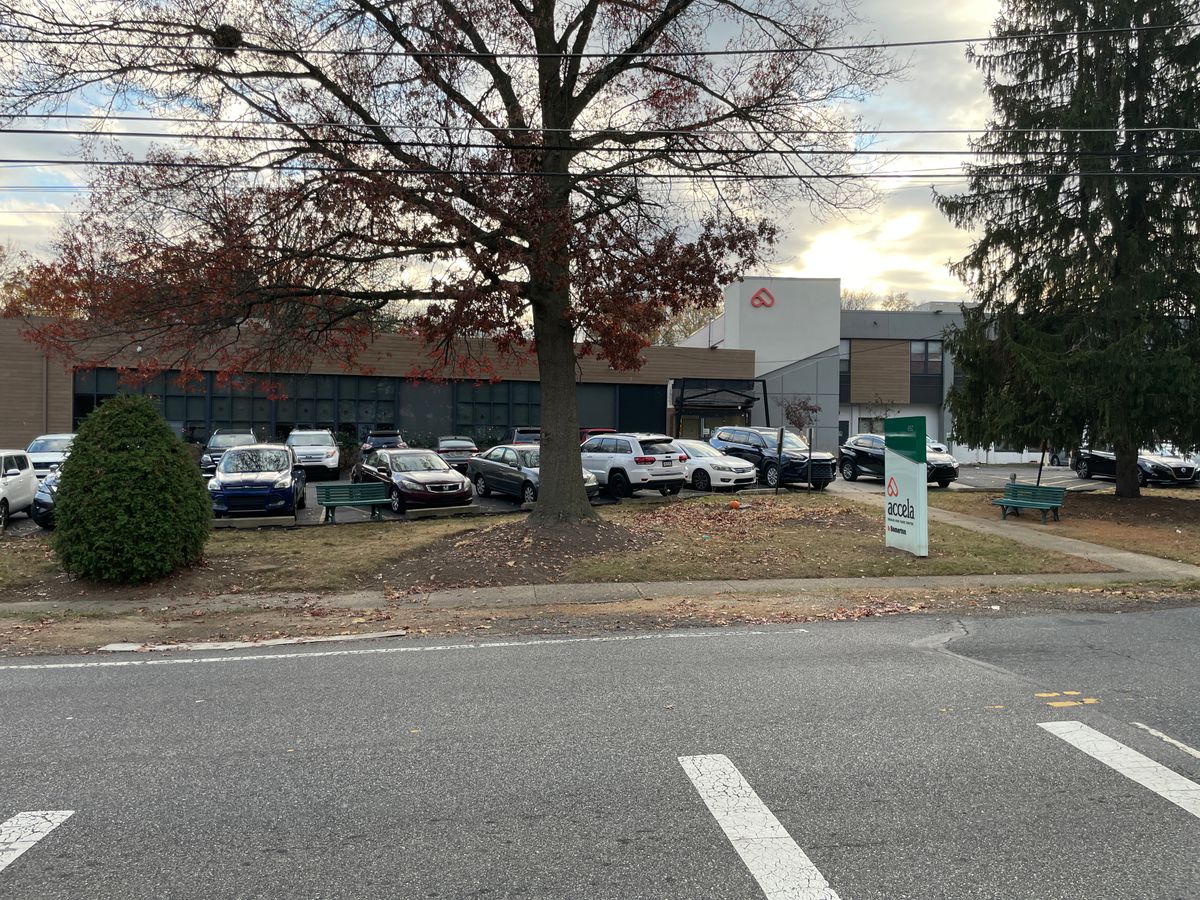 Accela Rehab and Care Center Somerton (UPDATED) - Get Pricing, See 8 ...