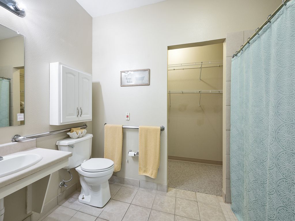 Trinity Oaks of Pearland (UPDATED) - Get Pricing, See 10 Photos & Read ...