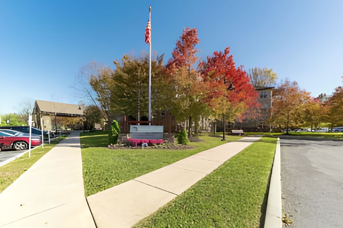 Spring Mill Senior Living (UPDATED) - Get Pricing, See 58 Photos & See ...