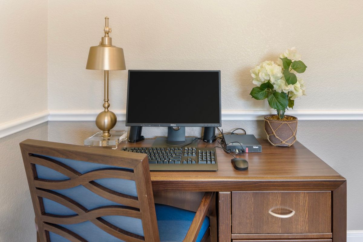 Bedford Estates Senior Living (UPDATED) - Get Pricing & See 16 Photos ...