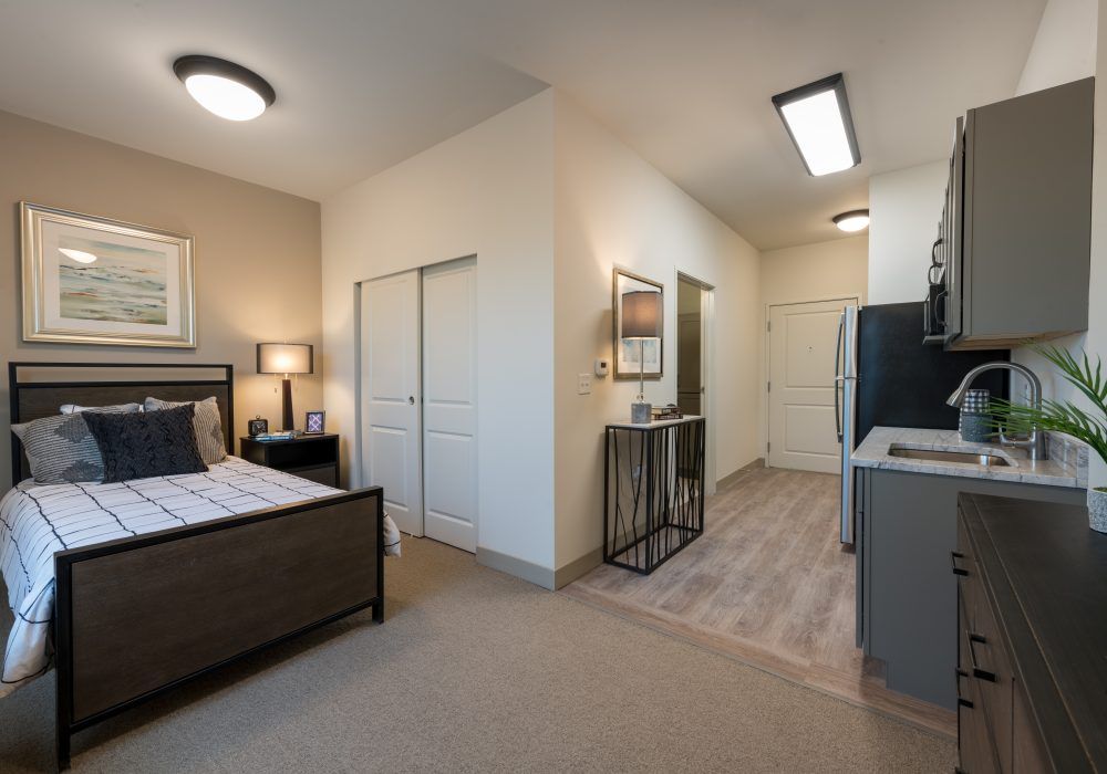 Charter Senior Living of Brookfield (UPDATED) - Get Pricing, See 20 ...