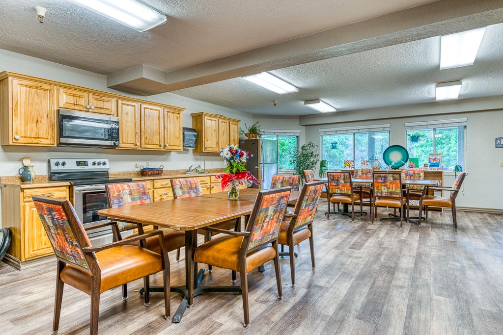 Solstice Senior Living at Austin (UPDATED) - Get Pricing, See 60 Photos ...