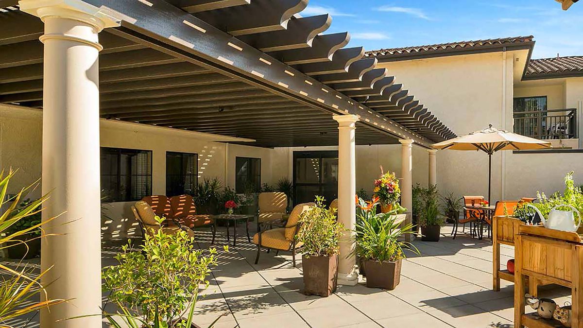Atria Hillcrest (UPDATED) - Get Pricing, See 25 Photos, Read Reviews ...