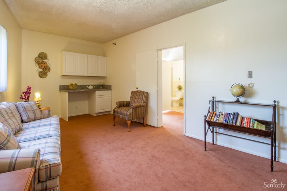 Evergreen Retirement (UPDATED) - Get Pricing & See 36 Photos in Burbank, CA