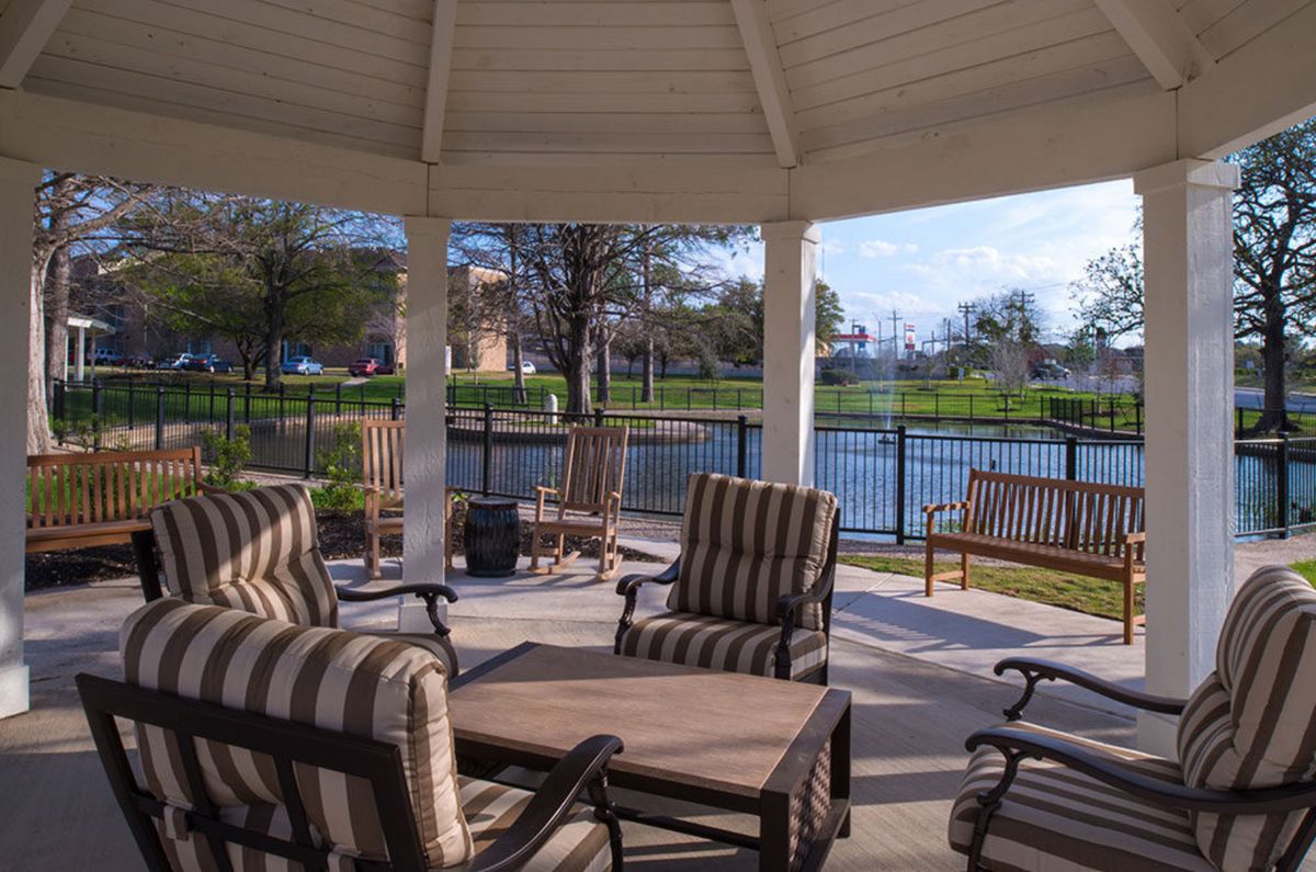 Crestview Retirement Community (UPDATED) - Get Pricing & See 11 Photos ...