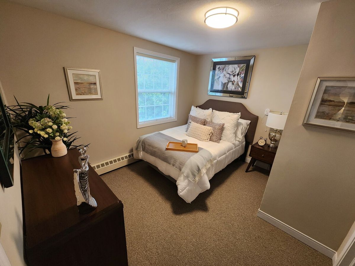 Independence Village of Avon (UPDATED) - Get Pricing, See 28 Photos ...