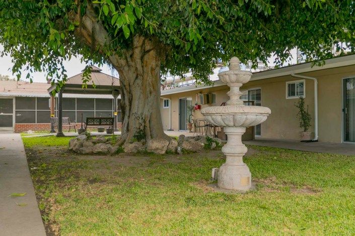 Rosecrans Care Center (UPDATED) - Get Pricing in Gardena, CA