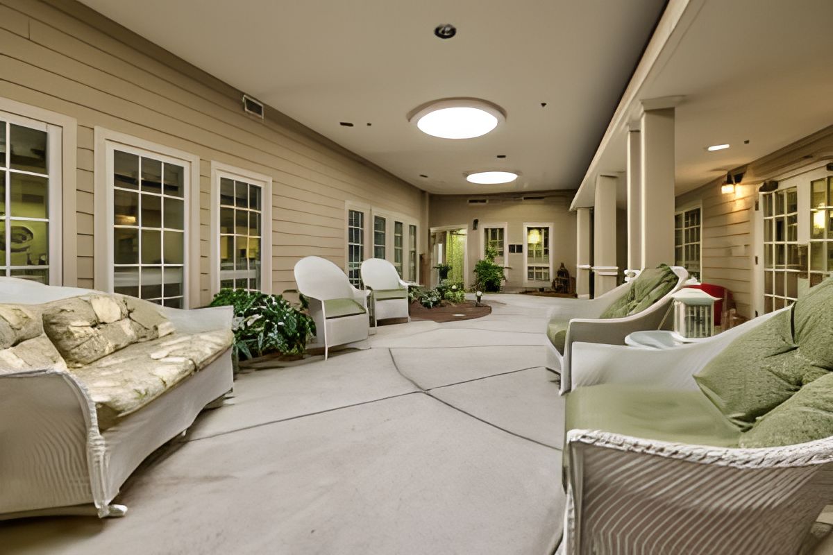 Regency Pointe (UPDATED) - Get Pricing, See 95 Photos & See Floor Plans ...