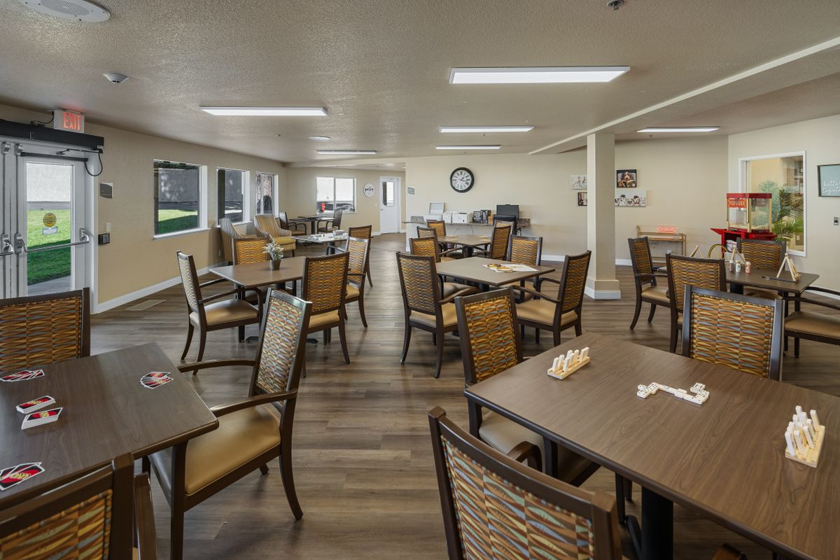 Arcadia Place Senior Living (UPDATED) - Get Pricing, See 64 Photos ...