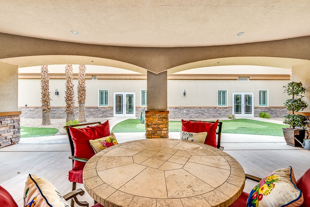 San Martin Senior Living (UPDATED) - Get Pricing & See 11 Photos in Las ...